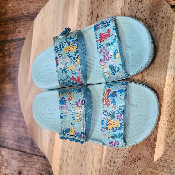 CROCS | Shoes | Crocs Light Blue Floral Sandals | Poshmark